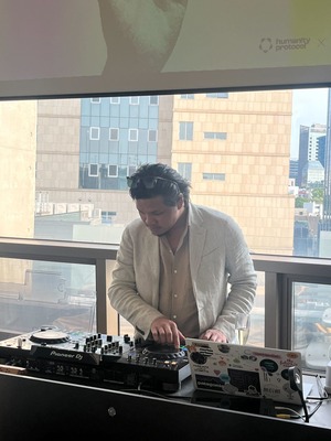 AI Era, Proving ‘Real Humanity’ – Interview with Terence Quek, Founder ...